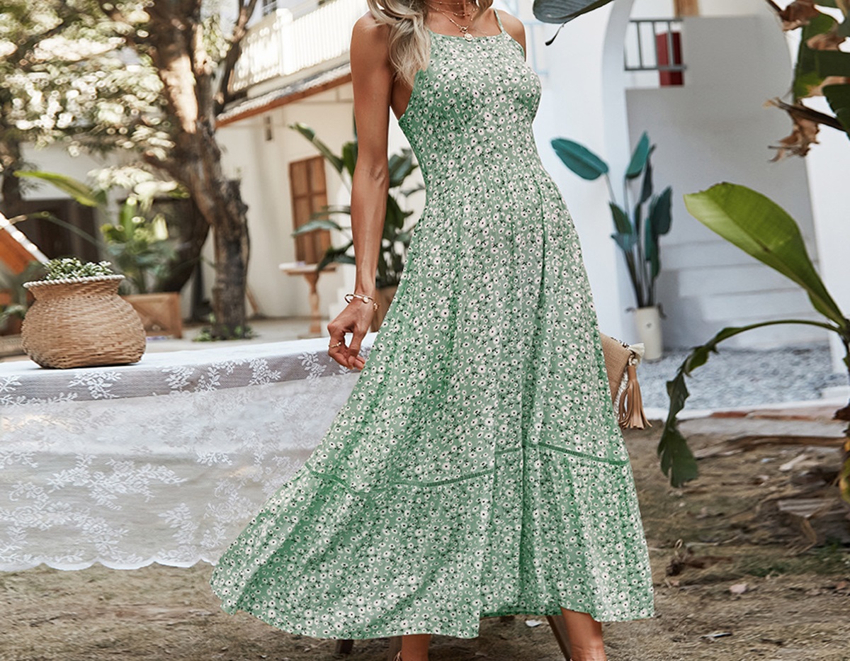 Stilvolle Lange Sommerkleider Damen Ein Hauch Von Eleganz Fur Warme Tage